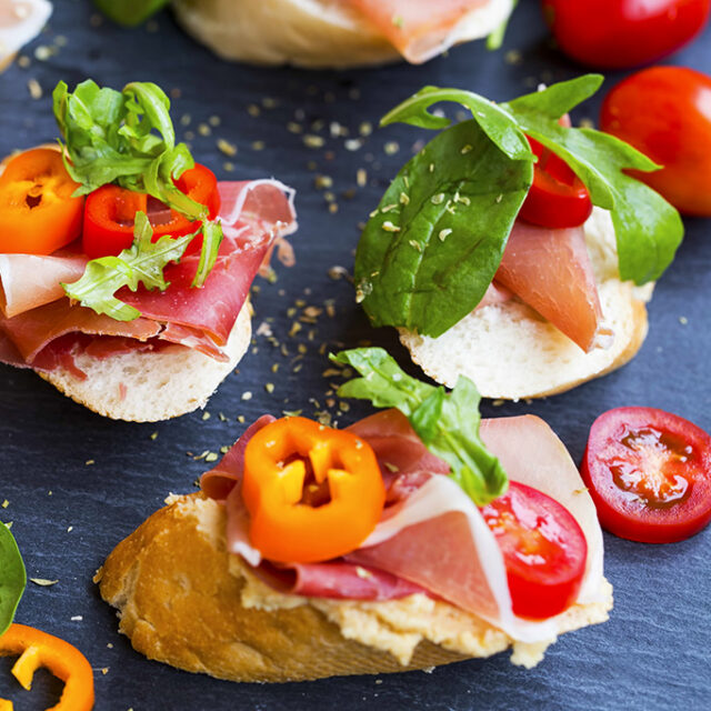 Vieno kąsnio sumuštiniai - JėgainėFOOD